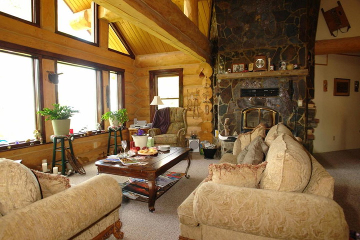 The Garrison Inn A Montana Bed & Breakfast - Montana