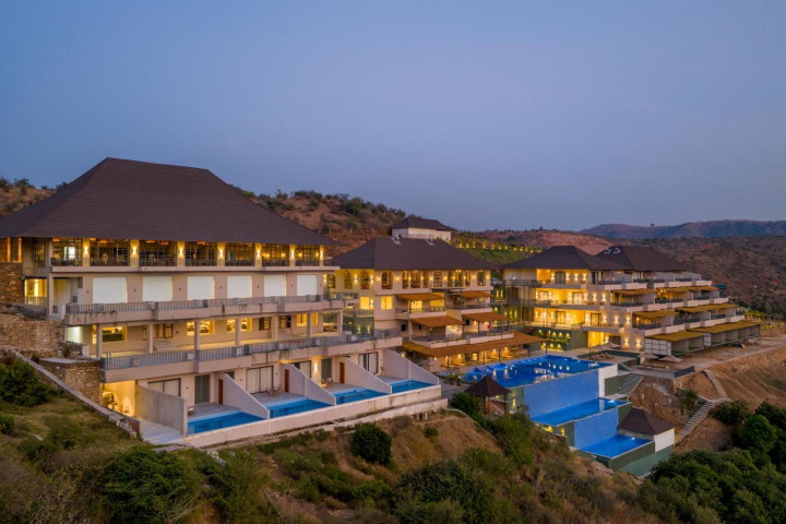 Nanda Hill Resort-aravali Views - Udaipur