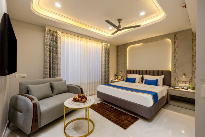 Hotel Anu Plaza - Newly Built Hotel With Parking Just 6 Mins From Connaught Place ,New Delhi Railway Station & Metro Station - New Delhi
