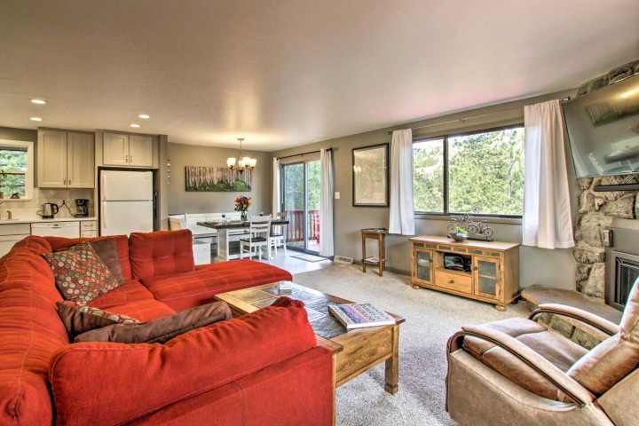 Luxe Updated Home W/ Grill + Hot Tub: 4 Mi To Rmnp - Estes Park, CO