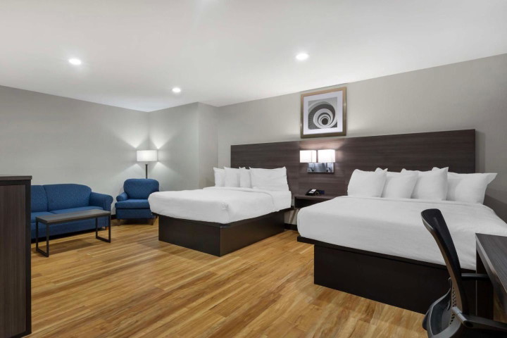 Best Western Mystic Hotel - Westerly, RI