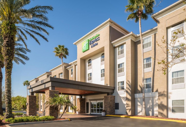 Holiday Inn Express & Suites Orlando International Airport By Ihg - Orlando, FL