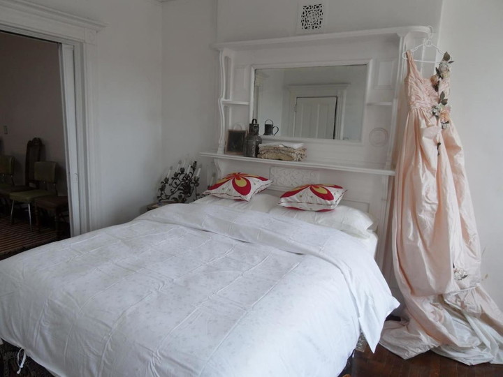 La Maison Des Sirenes 2, Bohemian, Eclectic Apartment - Manhattan, NY