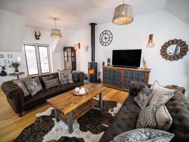 Taymore Lodge - Kenmore