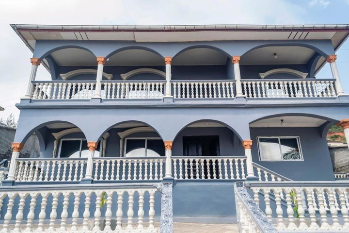 M & B Residence - Freetown
