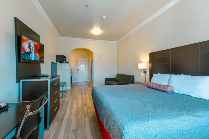 Gateway Inn And Suites San Francisco Sfo Airport - South San Francisco, CA