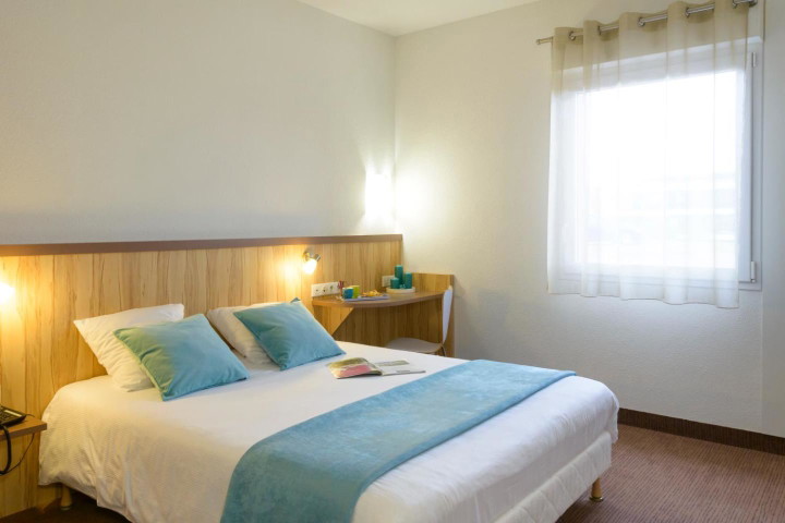 Brit Hotel Reims Croix Blandin - Reims