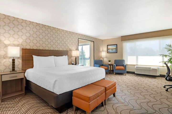Best Western Plus Heritage Inn - Vallejo, CA