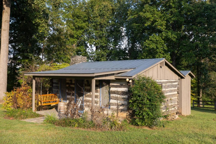 Amber Cabin By Avantstay - Jefferson City, TN