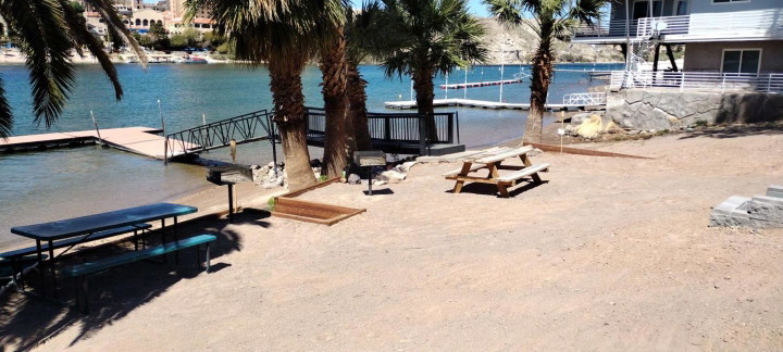 Relaxing River Family Retreat - Bullhead City, AZ