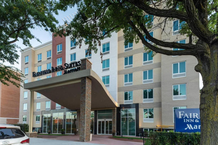 Fairfield Inn & Suites By Marriott New York Queens/fresh Meadows - Great Neck, NY