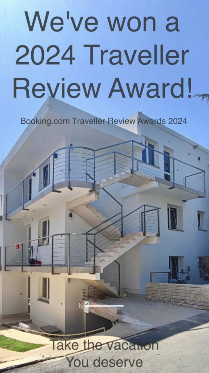 Guesthouse - Hotel California - Novalja