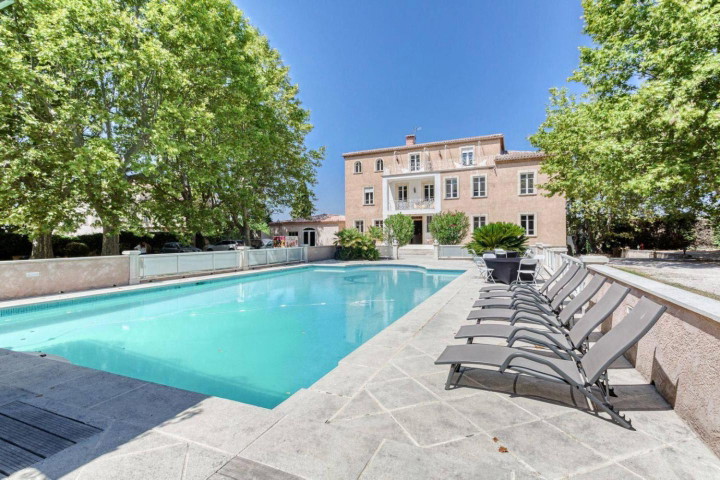 Domaine De La Nerthe- Hotel Provence Mediterranee - Les Pennes-Mirabeau