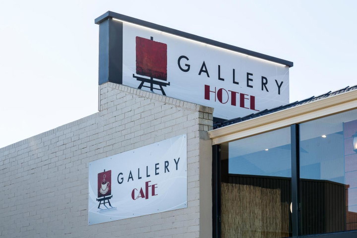Gallery Hotel - 