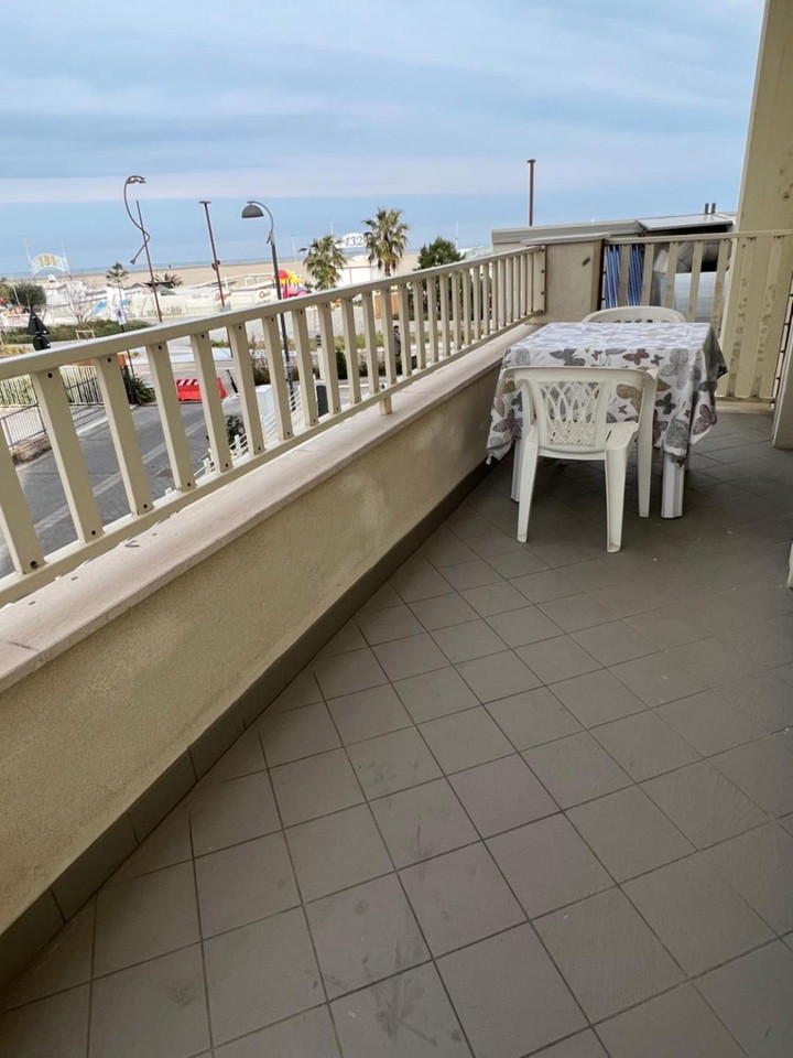 Bilocale Fronte Mare - Rimini