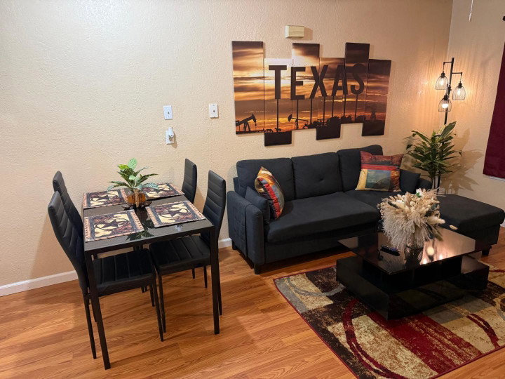 Eagle Stay 3 - Piedras Negras