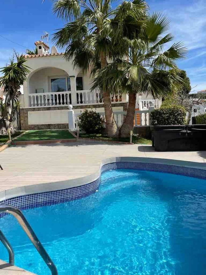 Villa Avec Piscine Et Jacuzzi - Mijas