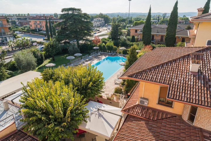 Hotel Gardenia Sirmione - Sirmione