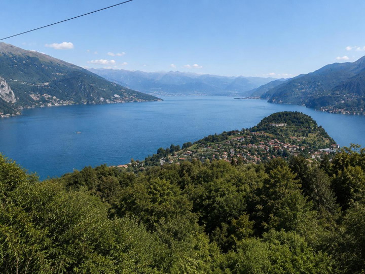 Acero Rosso - Varenna