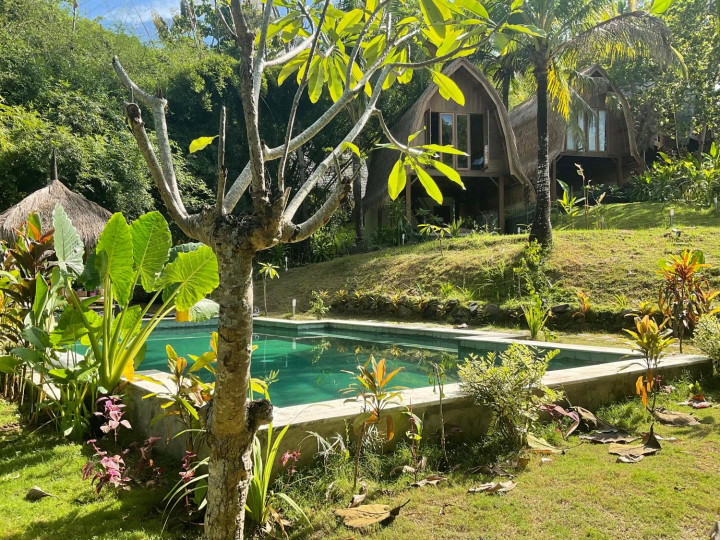 Majango Bungalows - Indonesia