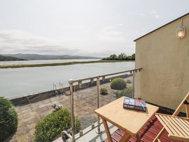 25 South Snowdon Wharf - Harlech