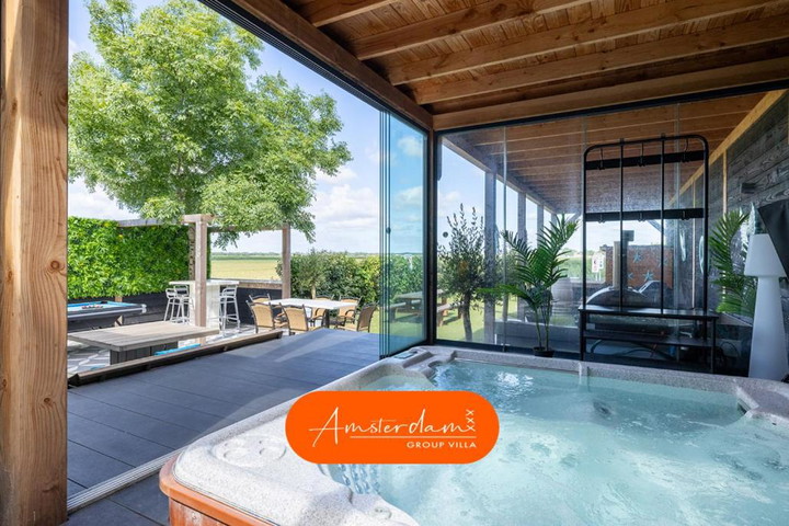 Amsterdam Group Stay - Villa - Spa - Karaoke - Amsterdam