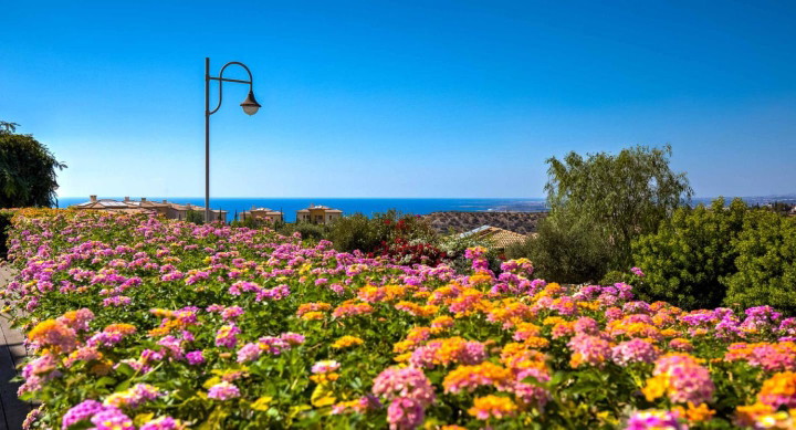 Ground Floor Apartment Anthos With Beautiful Sea Views On Aphrodite Hills Resort - Zypern
