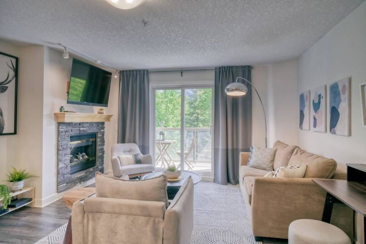 Cozy 2 Br - King And Queen Condo Sleep Up To 6 For Wfh & Vacation - Alberta