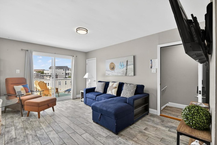 Radiant Beach Block Condo Parking Patio - Jersey Shore, NJ