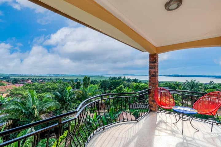 Victoria Breeze Suites, Entebbe - Uganda
