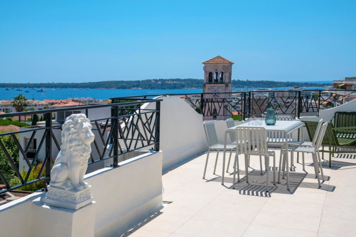 Les Pins - Juan les Pins