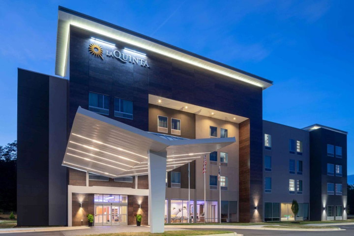 La Quinta By Wyndham Greensboro Airport High Point - Greensboro, NC
