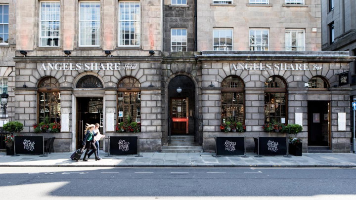 Angels Share Hotel - Edinburgh, UK