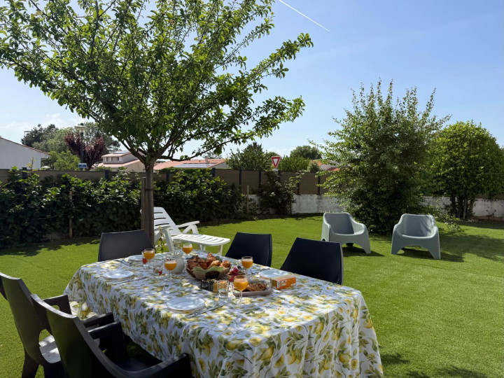 Garden House 3 Chambres, Parking Privé, 15min La Rochelle, 20min îLe De Ré, Proche Golf De La Prée, Wifi, - Île de Ré