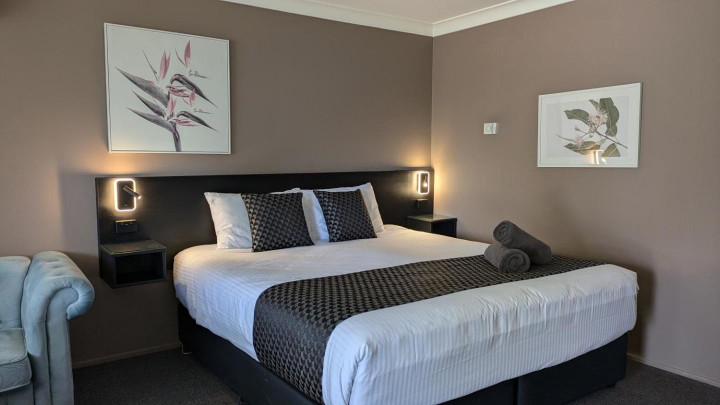 Highlands Motor Inn - Oberon
