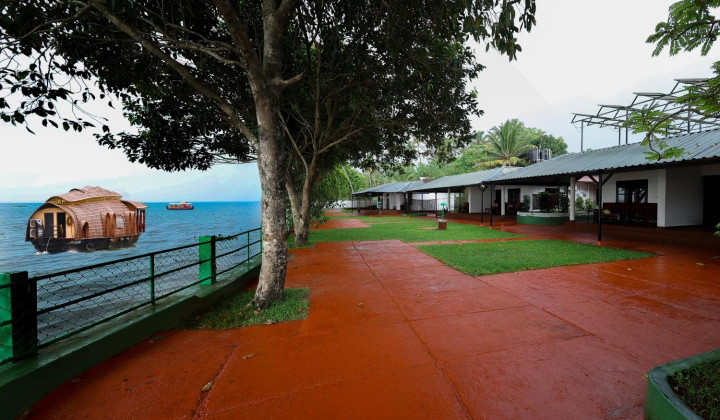 Illikkalam Lakeside Cottages Kumarakom Kerala - Kumarakom