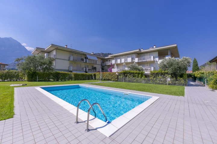 Torbole Relax, Pool & Balcony Apartment - Gardasee