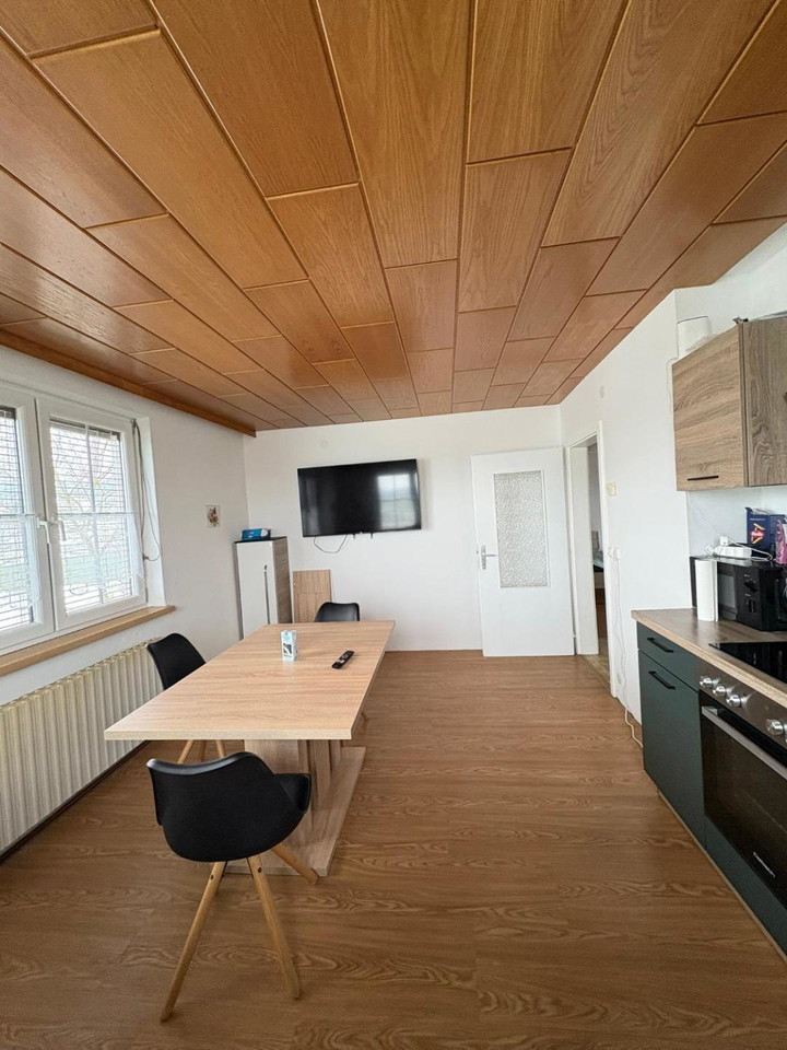 Danner Appartements Regau - Möblierte Langzeit- & Monteurapartments Nahe Gmunden, Laakirchen, Salzburg & Wels I Vollmöbliert & Mit Parkplatz - Gmunden