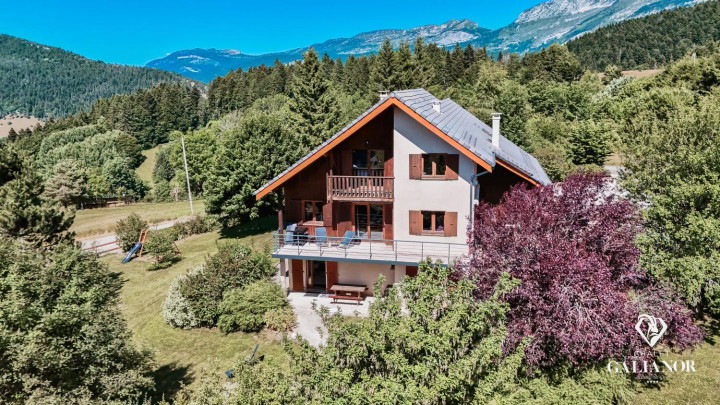 Chalet Galianor - 4 éToiles - Massif du Vercors