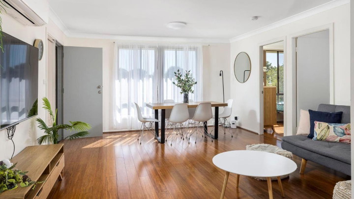 Walking Distance To Shoal Bay Beach - Nelson Bay