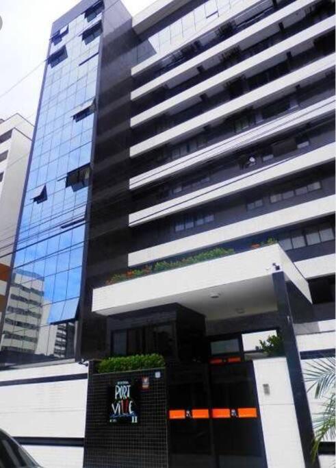 Ap Em Maceió Todo Equipado Bem Próximo á Praia De Ponta Verde - Maceió