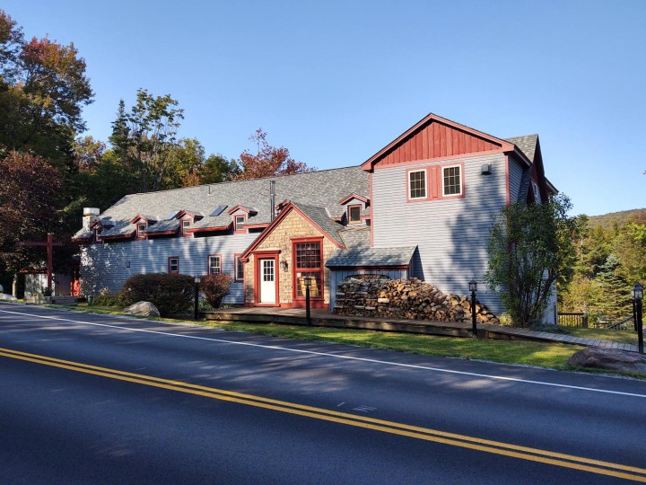Doveberry Inn - Vermont