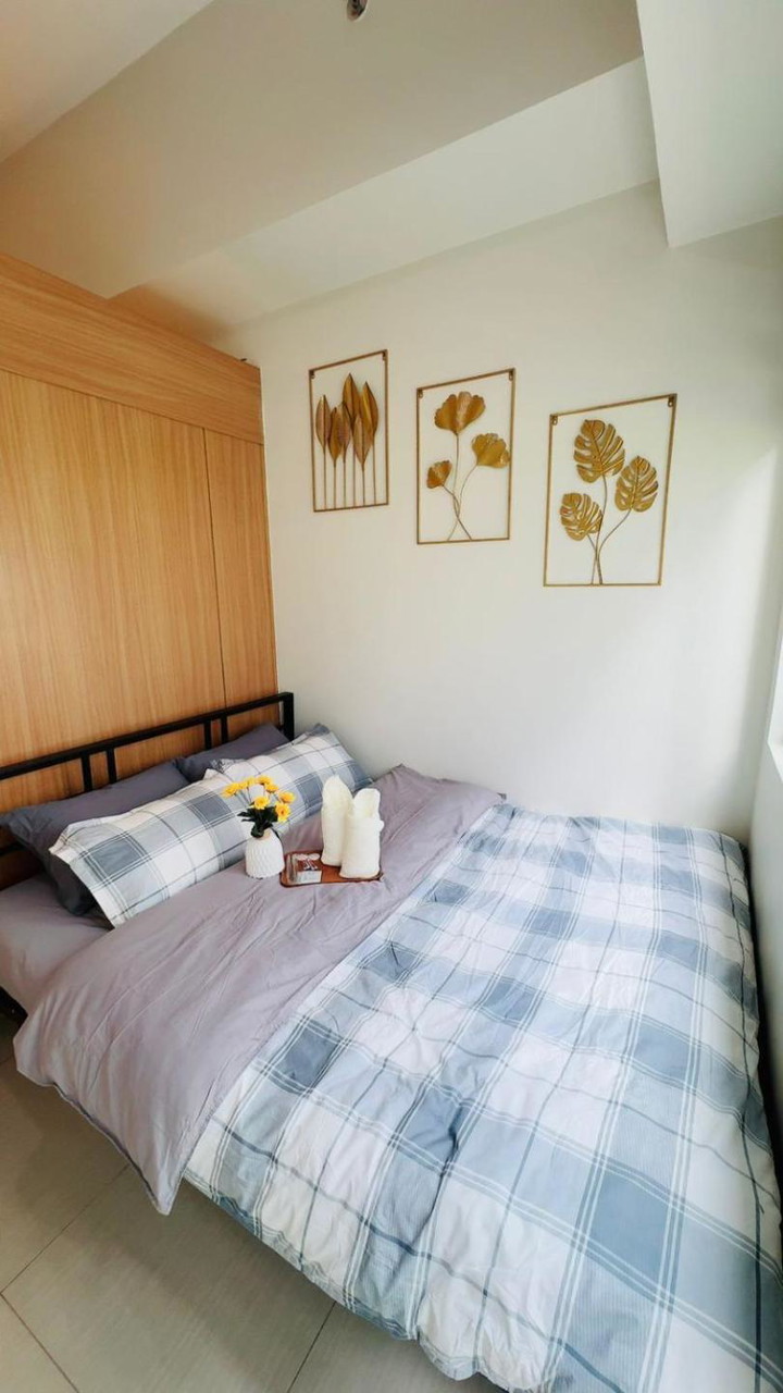 Dawn Haven Staycation A3 - Parañaque