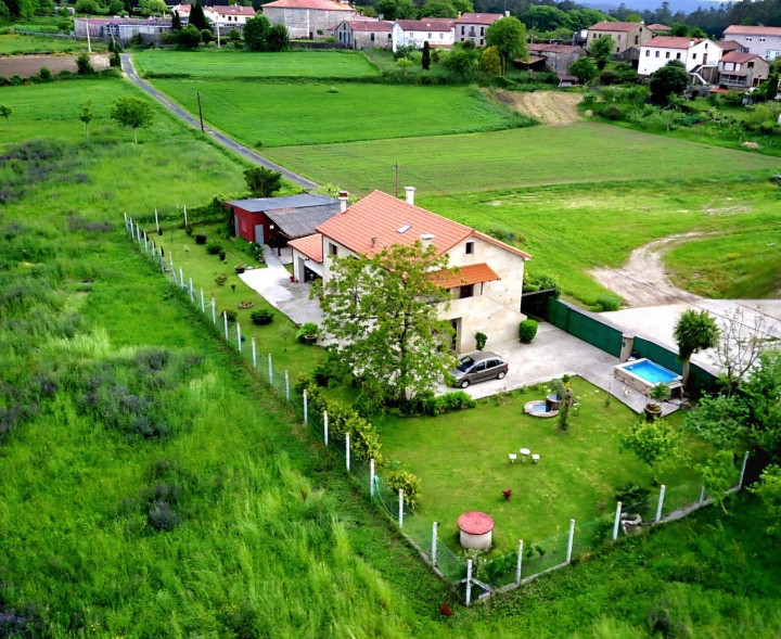 Vivienda María Lourdes - Ames