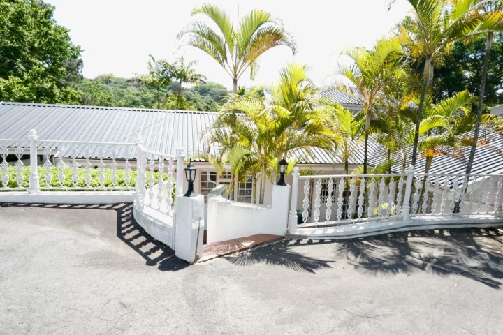 The Whitehouse Bed And Breakfast - Durban