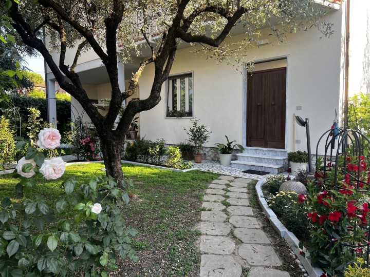Maison Tondo - Marina di Massa