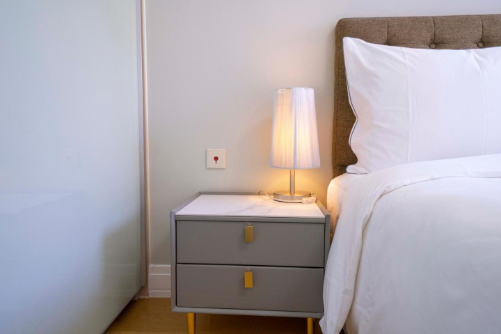 Modern 2br 1 Living Room Suite Near Xujiahui Metro - Shanghai