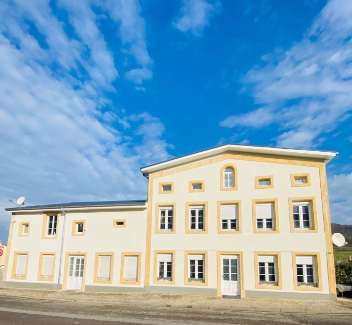 Maison De Malbrouck - Perl