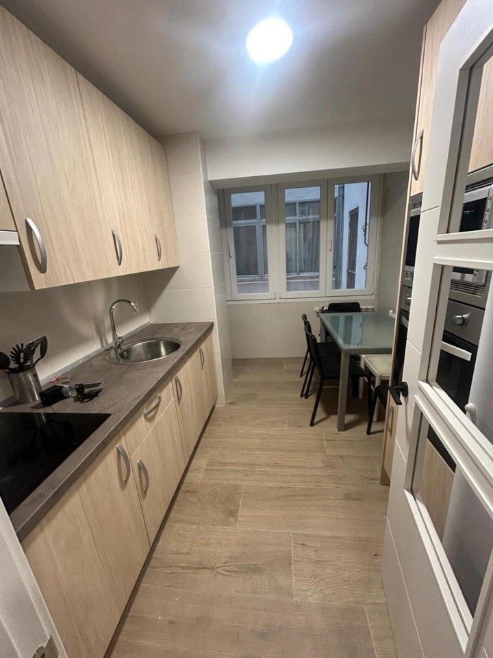 Apartamento En Cerca Hospital Clínico Valladolid - Valladolid