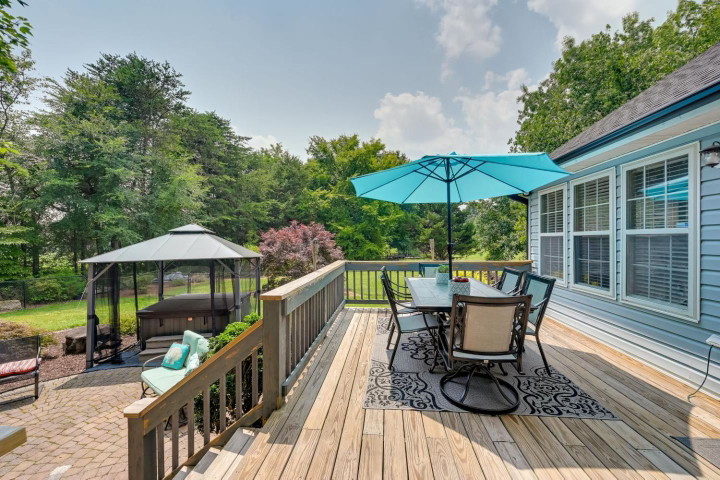 11 Mi To Greensboro: Family Home W/ Hot Tub - Greensboro, NC